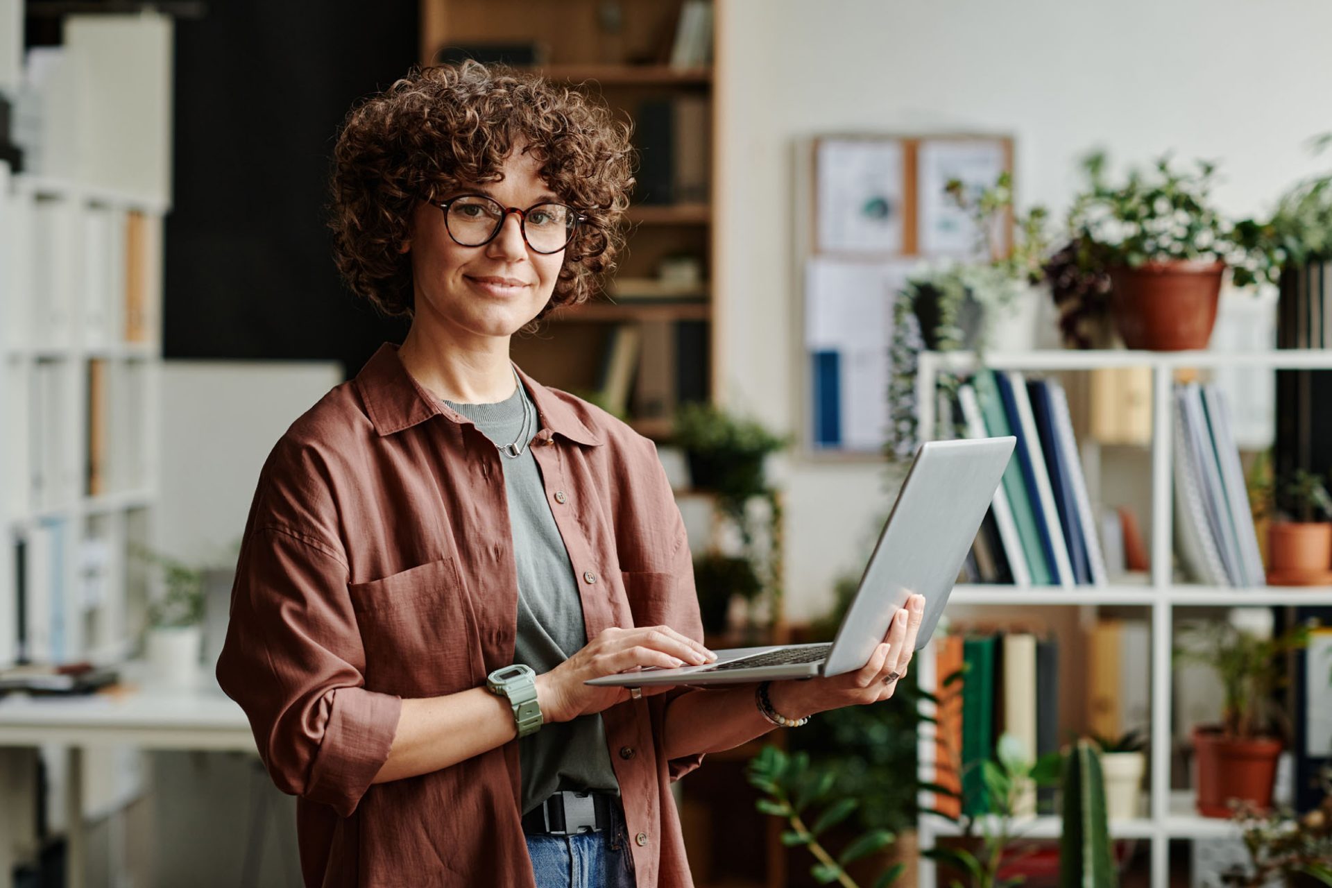 Intelligent Process Automation with AI | WaivGen